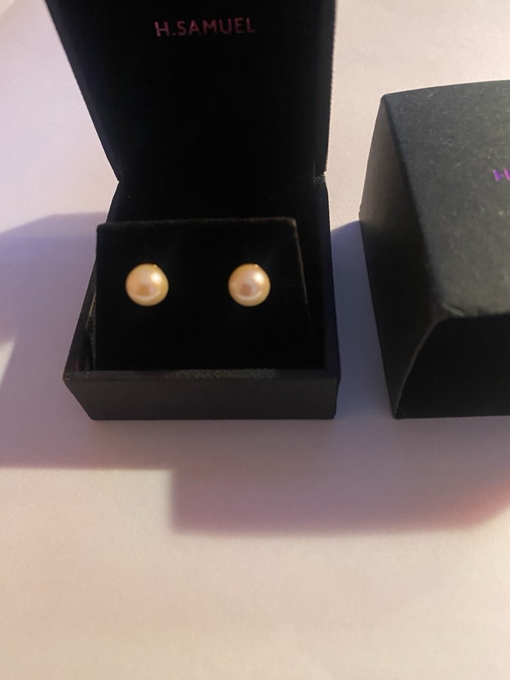 H Samuel 9ct gold cultured pearl earrings | eBay UK
