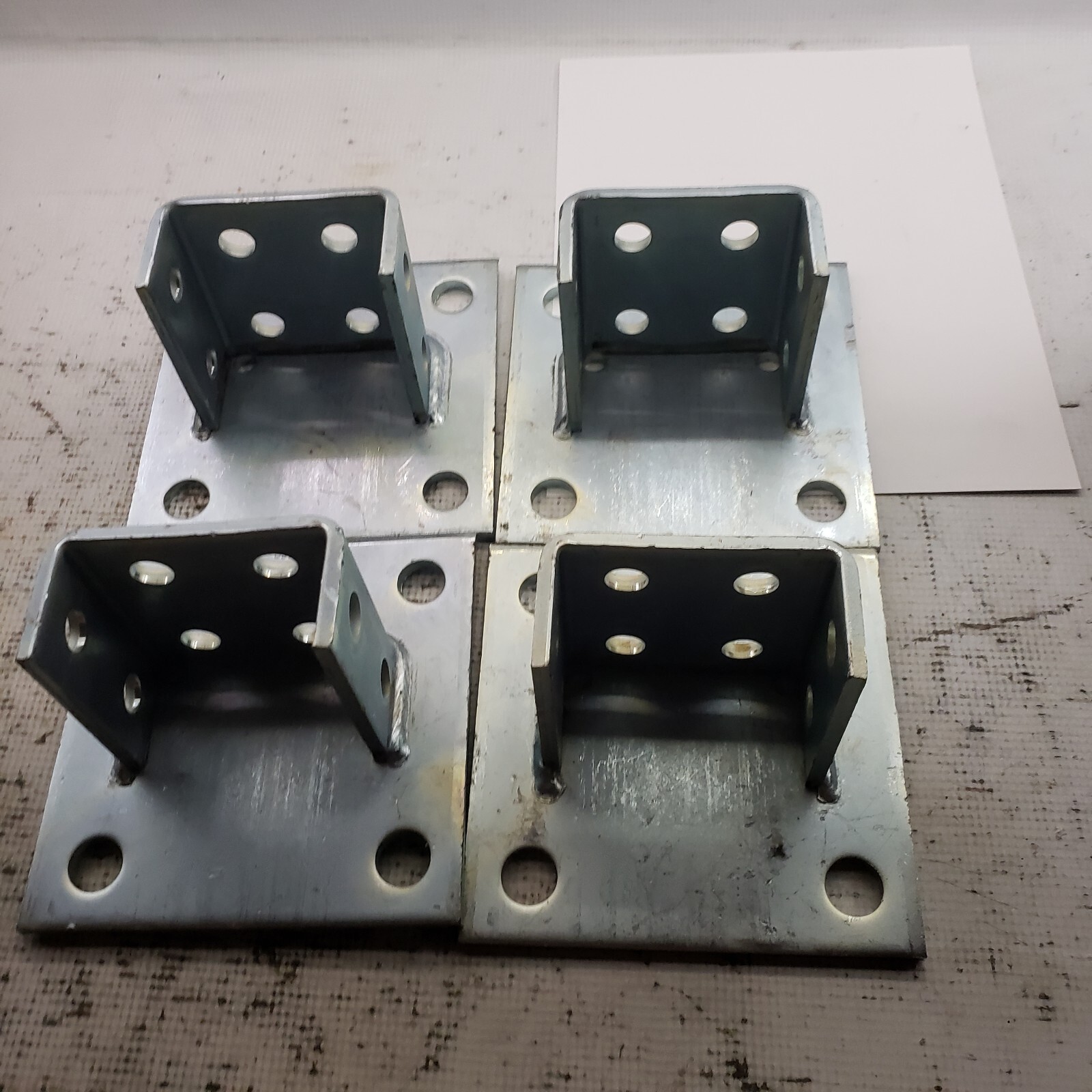 Lot Of Four Unistrut P2073ASQ Square Post Base for 1-5/8″ Double ...