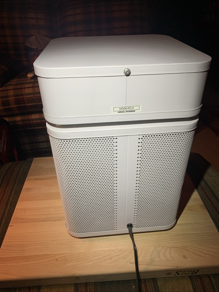 Austin Air Purifier Healthmate Jr. Allergy HEPA HM200 3 Speed. Works ...