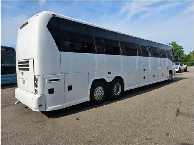 2007 MCI 555000 Miles We Ship Worldwide | eBay