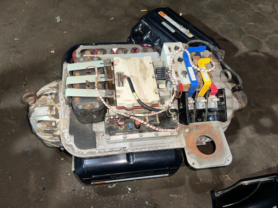 DANFOSS TURBOCOR COMPRESSOR TT400-H9-1-ST-E-O-NC | eBay