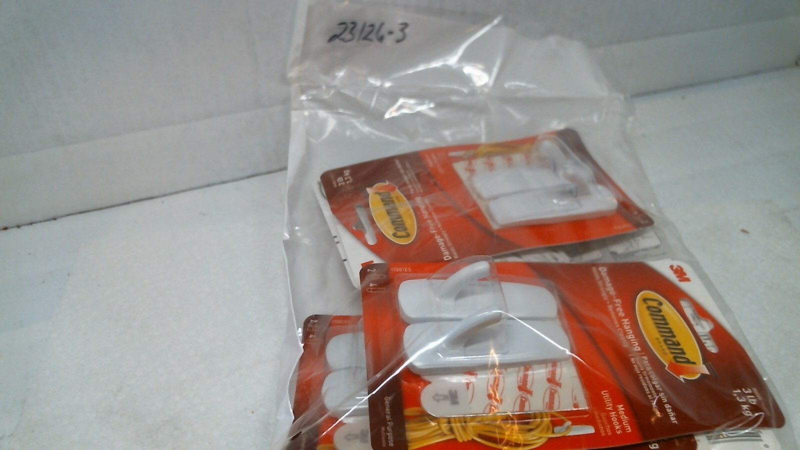 3M Command 3LB Medium Utility Hooks 17001 6- 2pks 12 Hooks 24 Strips | eBay