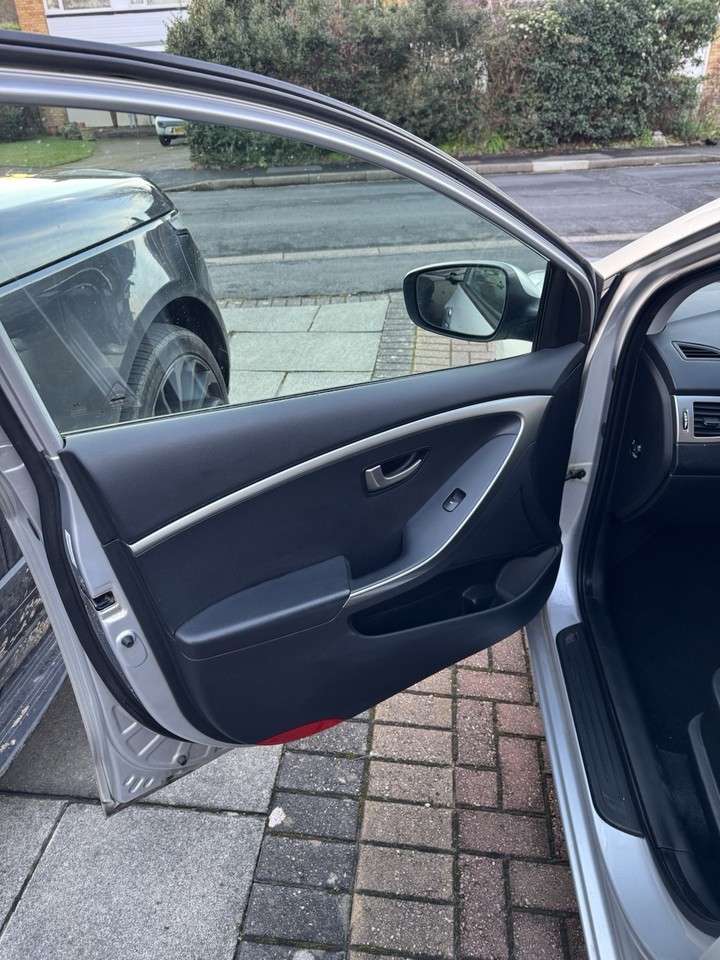 2012 Hyundai I30 Active - 1.4 Petrol Manual 5 Door Hatchback Silver ...