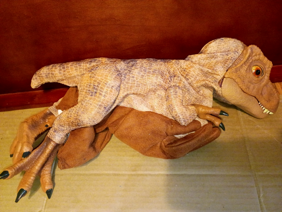 Jurassic World REALFX Baby T-Rex Realistic Action Puppet Plush. | eBay