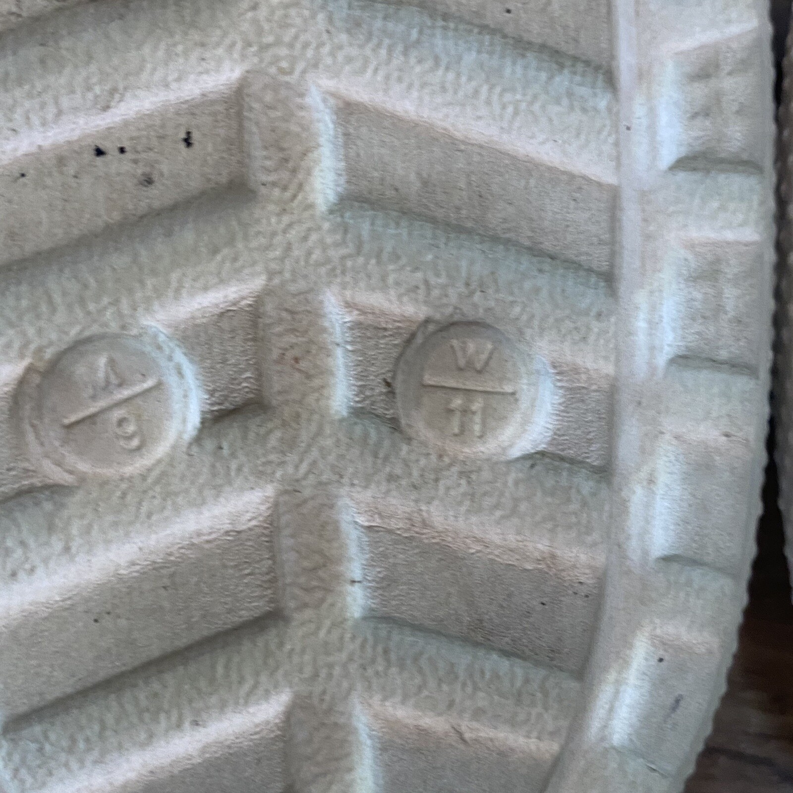 CROCS Women’s White Insulated Crocs Dual Comfort Wome… - Gem