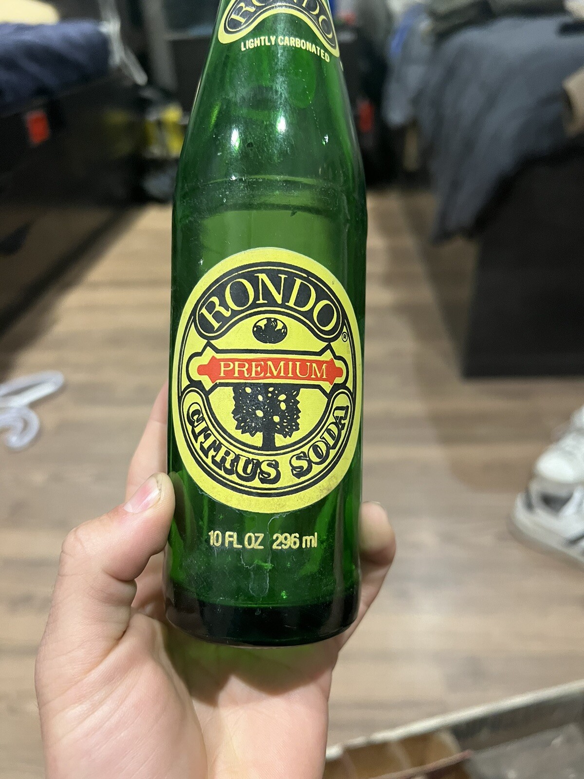 Vintage Rondo Citrus Soda Bottle 10oz Unusual ACL Green Bottle | eBay