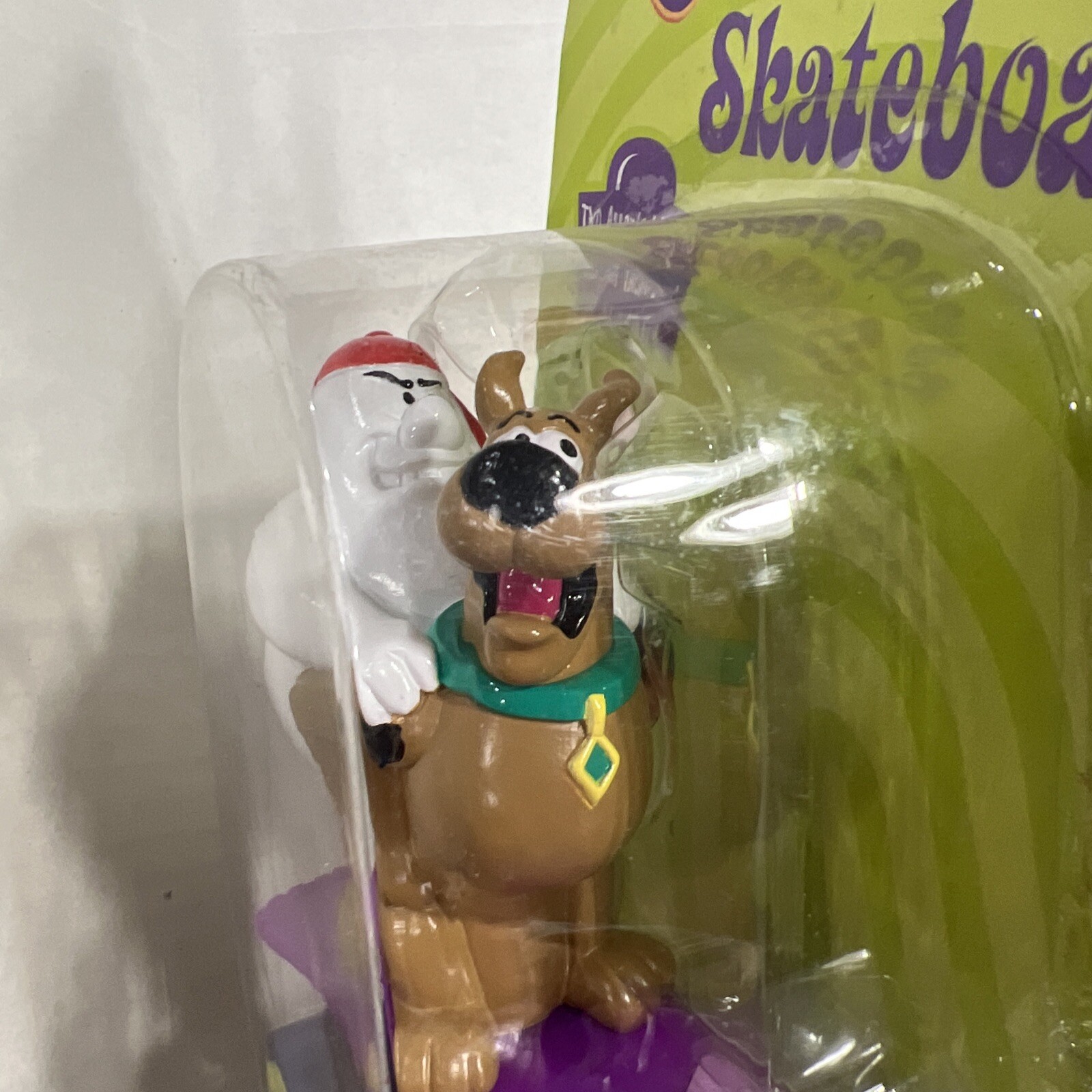 NEW Warner Brothers Scooby Doo & Ghost Pull Back Skateboard 1998 Boley ...