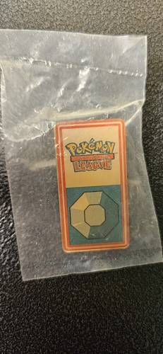 Pokémon League Pin / Badge Original Vintage 2000 Bolder | eBay