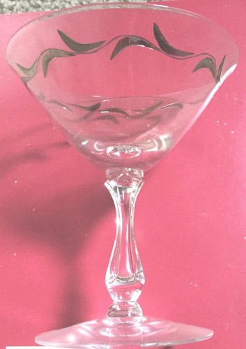 Pair of martini glasses by G Durand Agena Crystal | eBay
