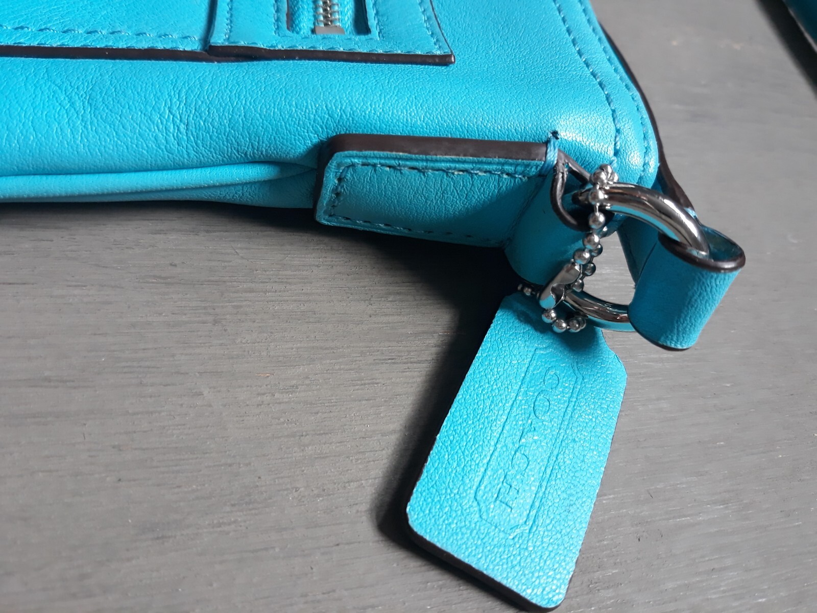 Coach 47989 Tourmaline Turquoise Teal Blue Leather Swingpack Shoulder ...