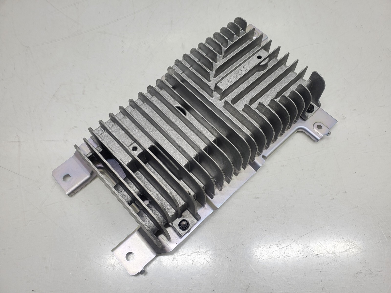 2011-2017 INFINITI QX56 QX80 AUDIO STEREO SPEAKER AMP AMPLIFIER BOSE ...