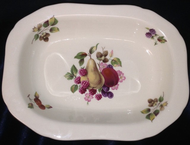 ROYAL WORCESTER PALISSY SPODE PAL16 RELISH DISH 9 3/8" FRUIT & FLOWERS ...