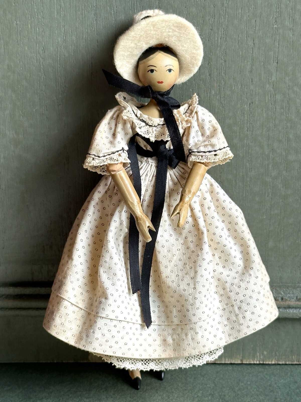 Vintage 6.5” Carved Wood Jointed Doll with Tuck Comb by Artist Sherman ...