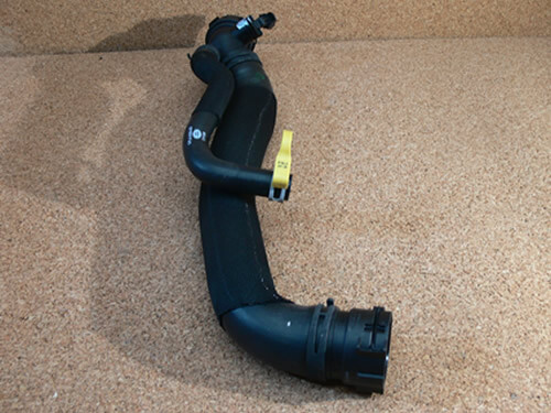 GENUINE LAND ROVER RADIATOR BOTTOM HOSE RANGE ROVER DISCOVERY SPORT ...