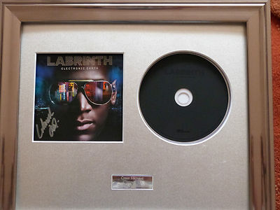 LABRINTH - ELECTRONIC EARTH CD SIGNED/AUTOGRAPHED FRAMED PRESENTATION ...