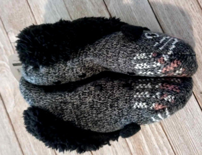 Secret Treasures Black Cat Slipper Socks Faux Fur Women's Size 4-10 | eBay