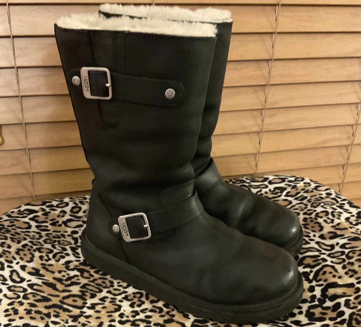 UGG Kensington Black Leather Moto Biker Boots Plush S… - Gem