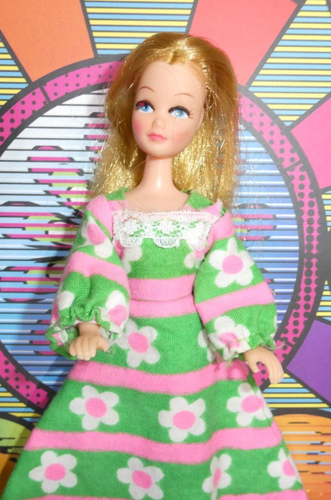 Palitoy Pippa Doll - Pippa In Her Daisy Dress - Incredibly Pretty Face ...