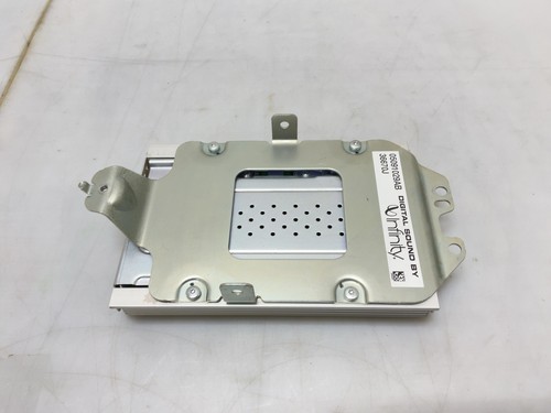 Jeep JK Wrangler OEM Infinity Premium Amp Amplifier 05091029AB 2011 ...