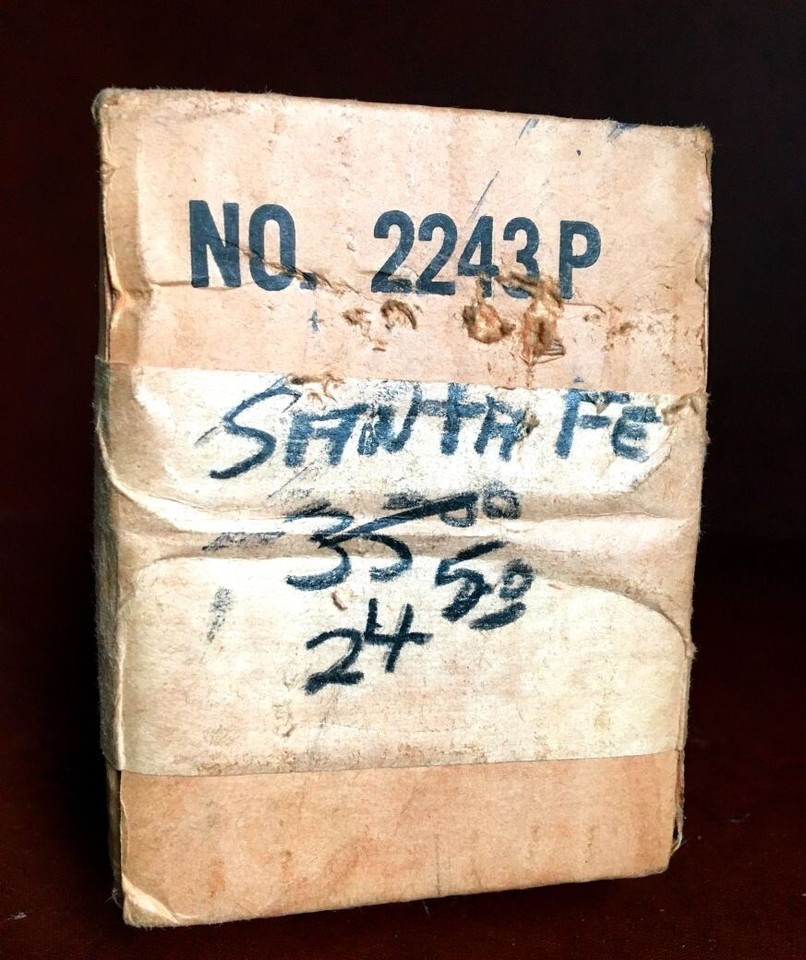 Postwar Lionel Santa Fe Locomotive Set No. 2243P and 2243C (A and B ...