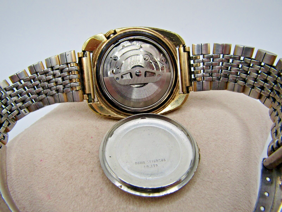 Vintage Beautiful Seiko DX Automatic 6106-8489 Push Date Hack Set 17 ...