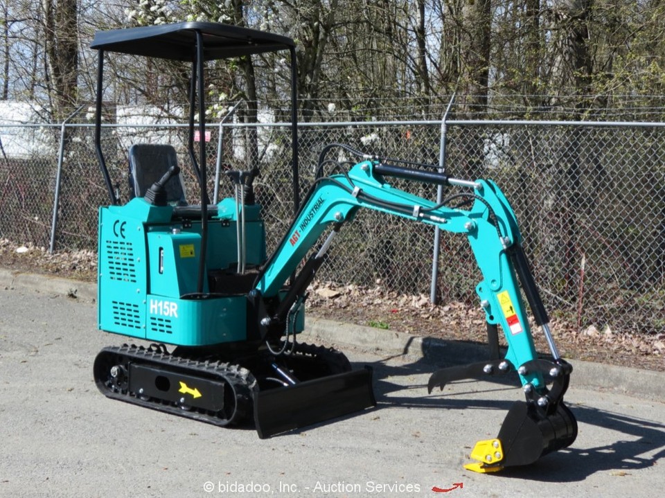 2025 CFG H15R Hydraulic Mini Excavator Crawler Blade Thumb Aux Hyd ...