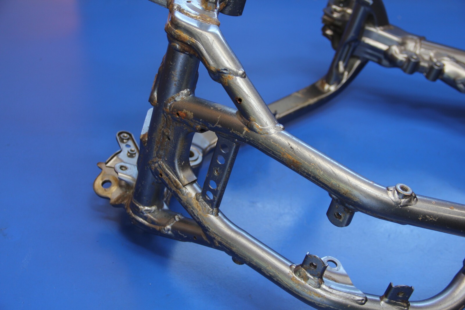 2006 05-08 DRZ400SM OEM Main Frame Chassis Engine Cradle --STREET USE ...