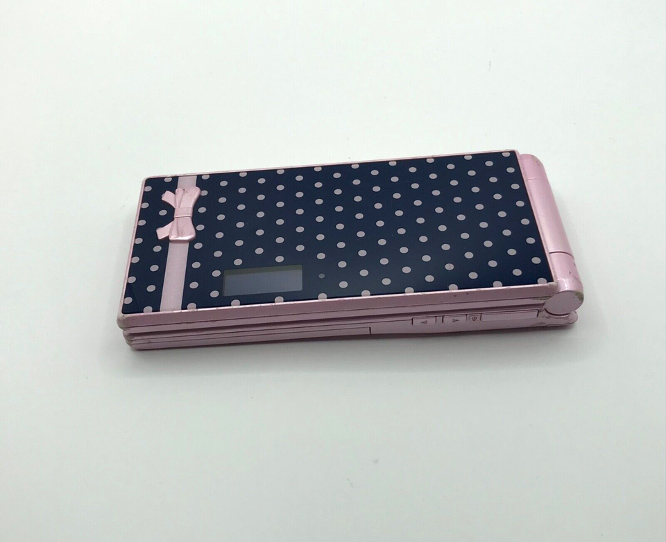 Docomo Fujitsu F-06D Style Series Pink Flip Phone keitai nicola model ...