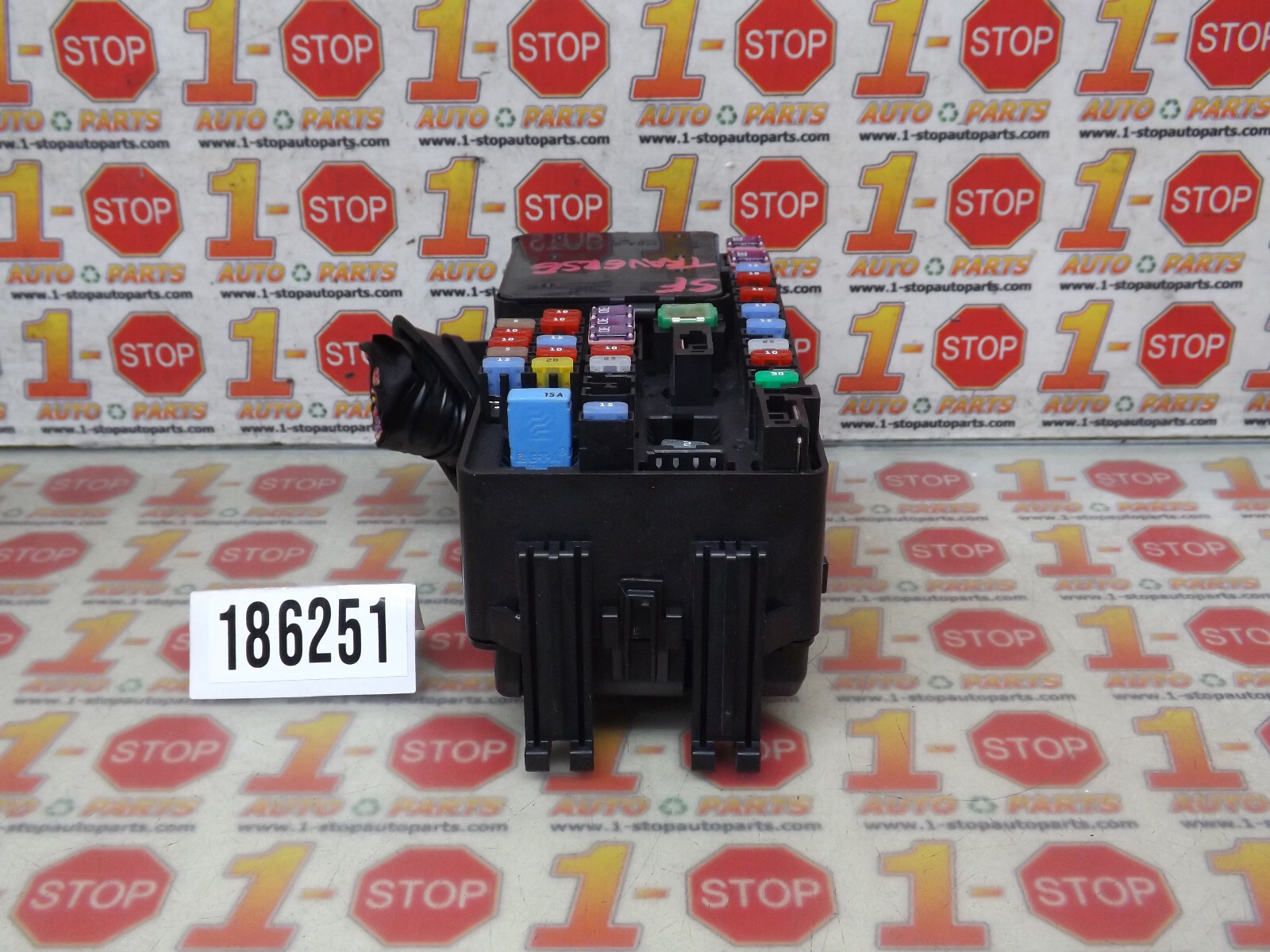 2019 CHEVROLET TRAVERSE INTERIOR JUNCTION FUSE RELAY BLOCK BOX 84533880 ...