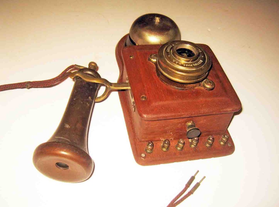 Circa 1890's Small COUCH & SEELEY - BOSTON Wall Phone w/ BELL & 2-POLE ...
