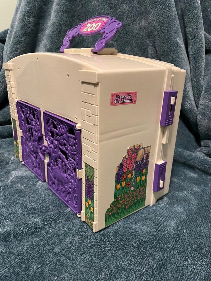 Vintage Littlest Pet Shop Zoo Petting Zoo Barn Playset Kenner 1993 Toy ...