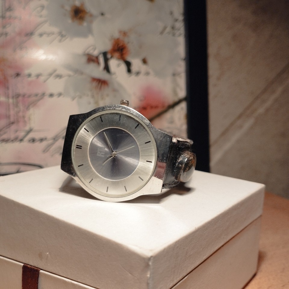 Montre promotionnelle RTL homme bracelet d'origine vintage avec ...