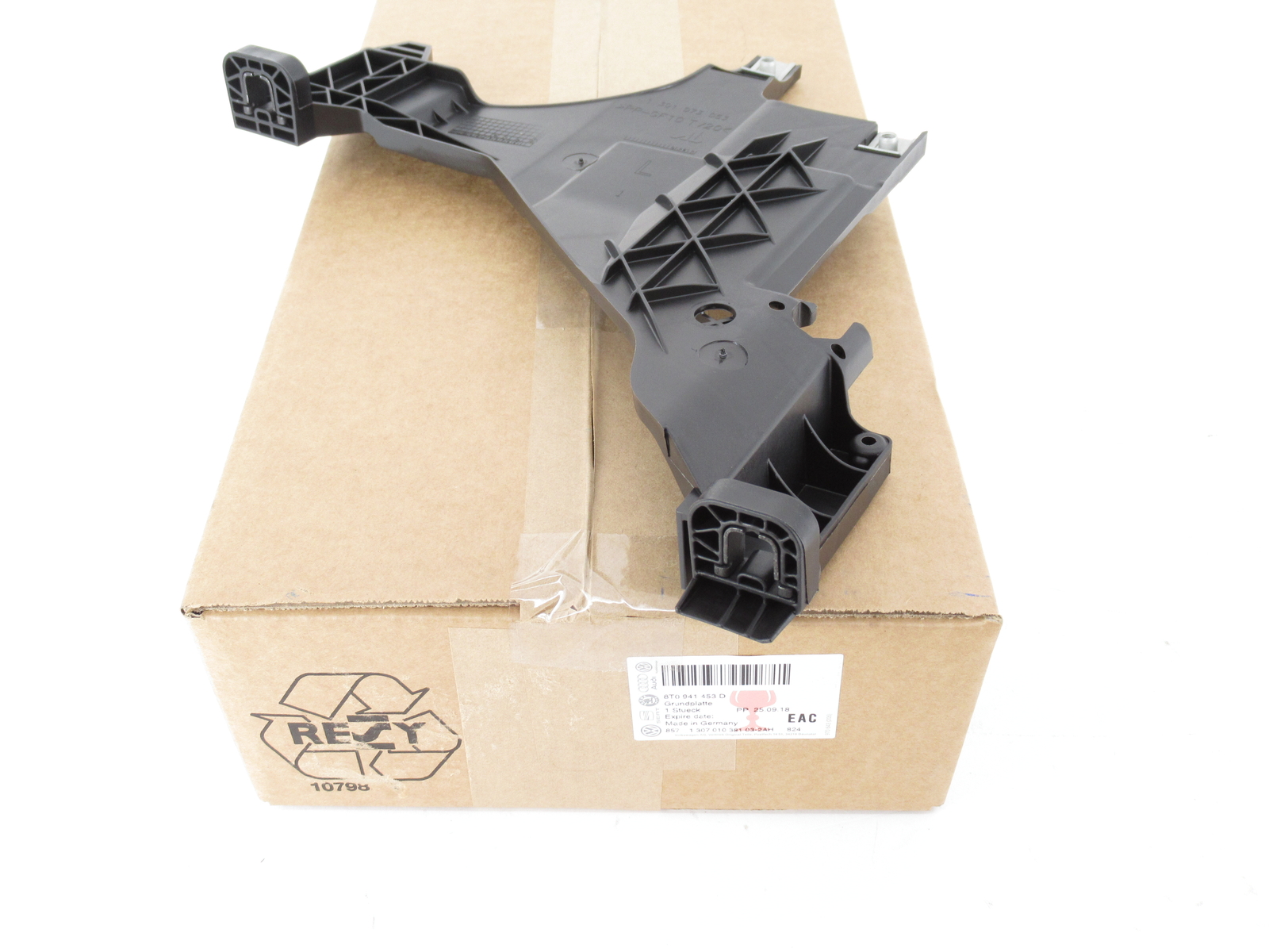 Genuine OEM Audi 8T0-941-453-D Driver's Headlight Mount Bracket A5 S5 ...