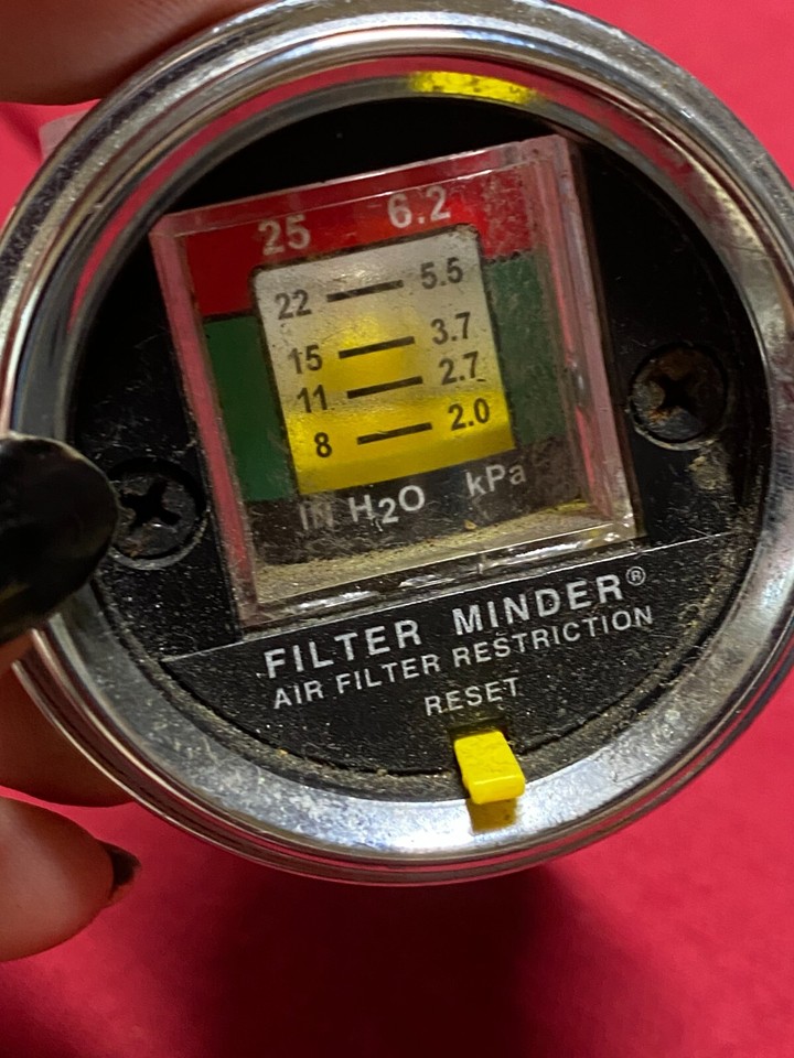 Engineered Products Filter Minder Air Filter Restriction Gauge 168502-01125