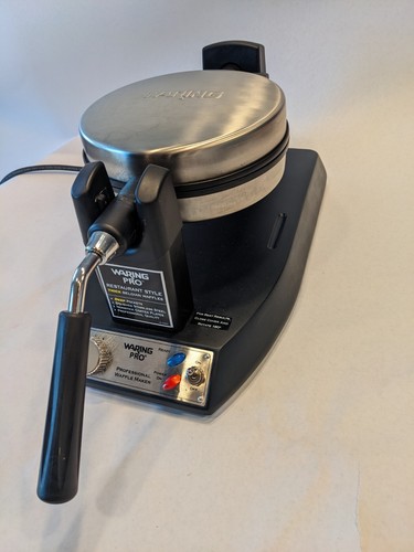 Waring Pro Professional Belgian Waffle Maker Thick Restaurant Style ...
