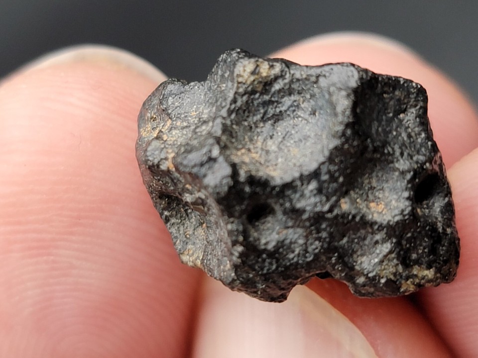 OUED NAMOUS 001 (6.382g) Angrite Meteorite, Individual Stone, Full of ...