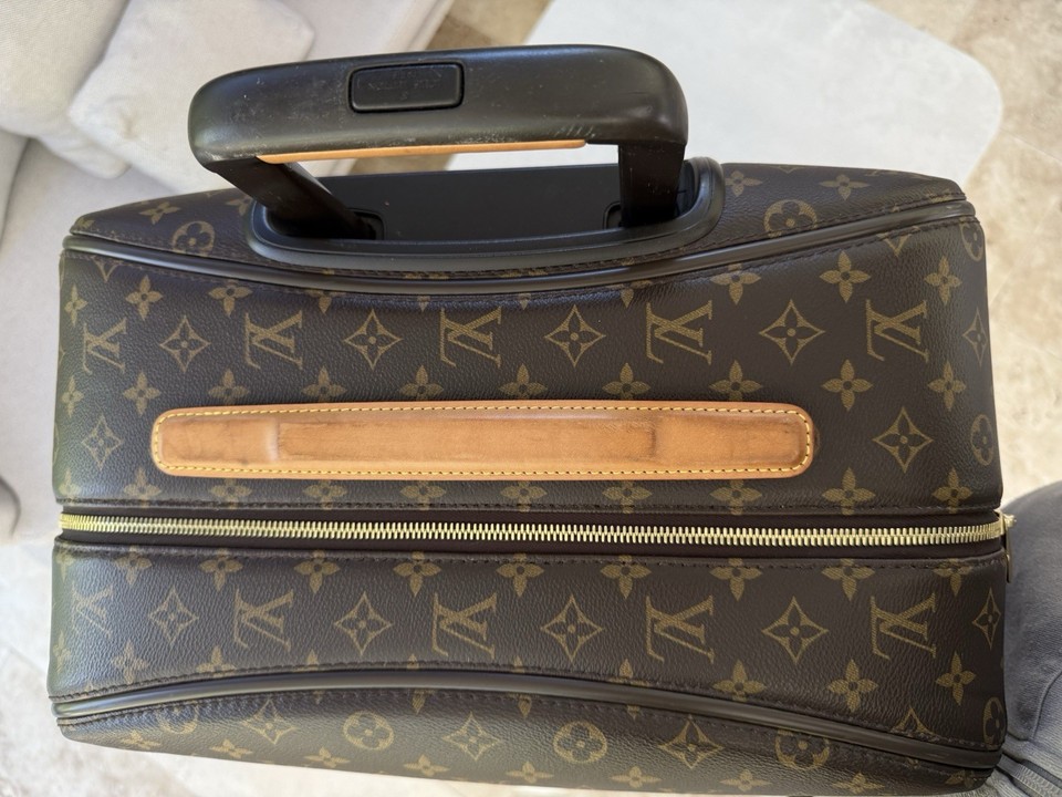 Louis Vuitton Pegase Large 4 Wheel Spinner Rolling Luggage Monogram ...