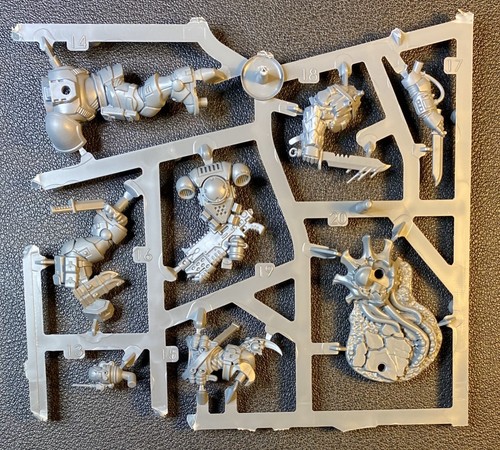 Lieutenant in Phobos Armour Combi Weapon Leviathan Warhammer 40k - NoS ...