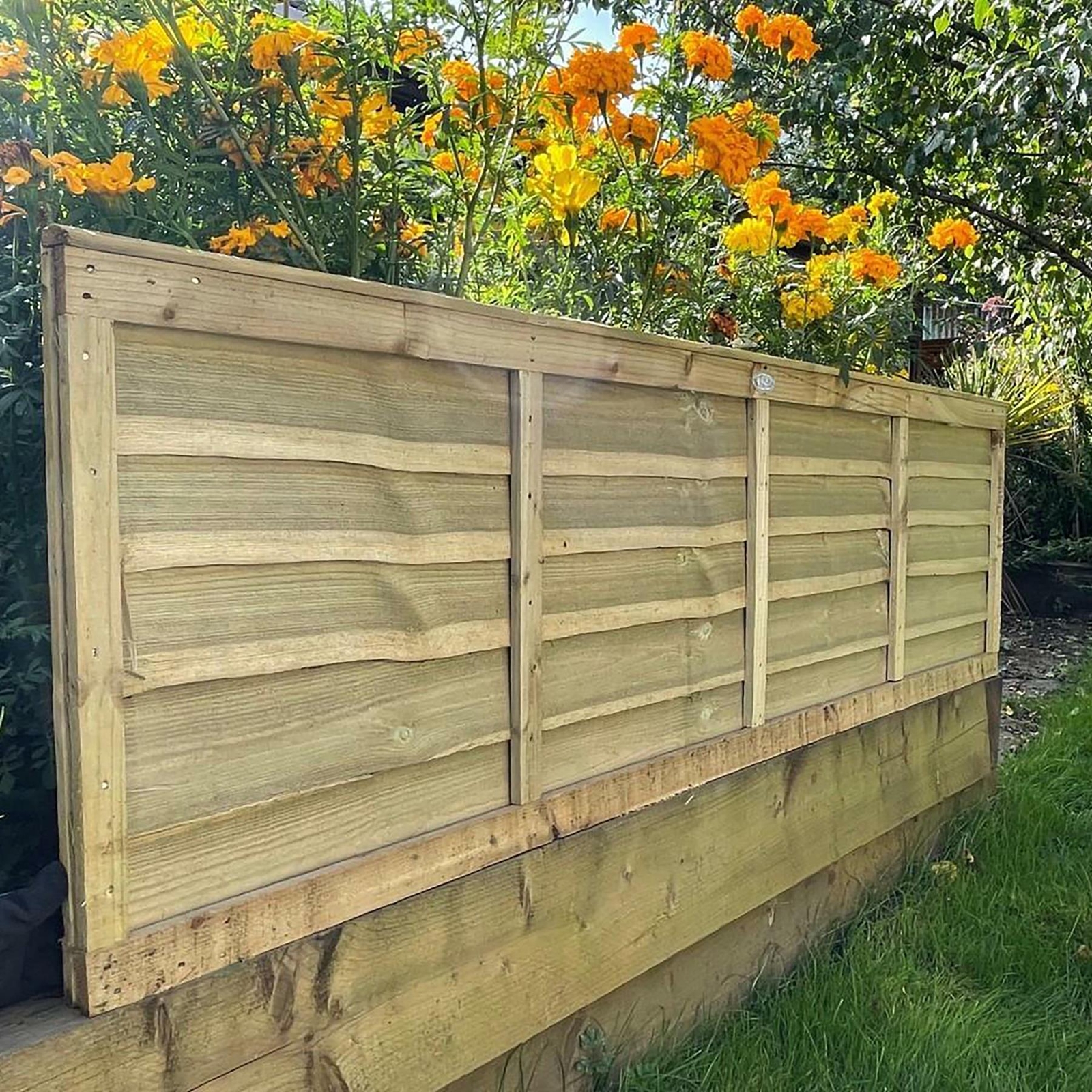 Premier Larch Lap Panels Waney Overlap Garden Fence Panel 6ft x 1ft ...