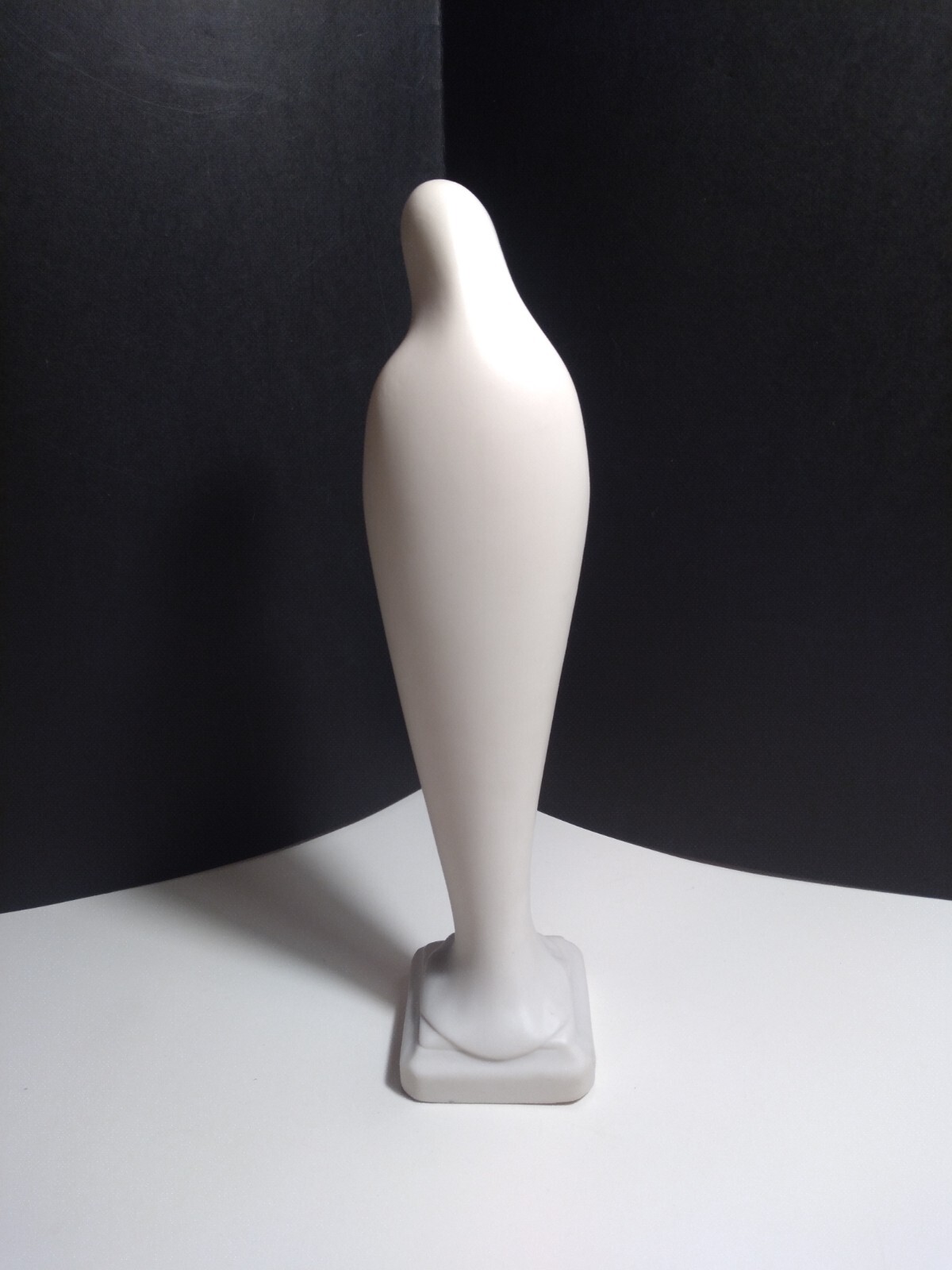 1966 Virgin Mary Madonna 10"H Spiritual Prayer Matte Porcelain Figurine ...