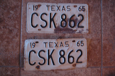 PAIR SET 1965 TEXAS LICENSE PLATES USED CONDITION CSK 862 BLACK WHITE ...