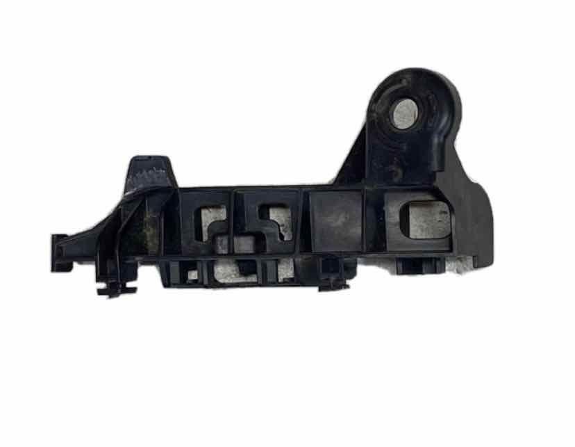 19 TOYOTA CAMRY REAR DRIVER SIDE BUMPER COVER TAIL LIGHT BRACKET OEM ...