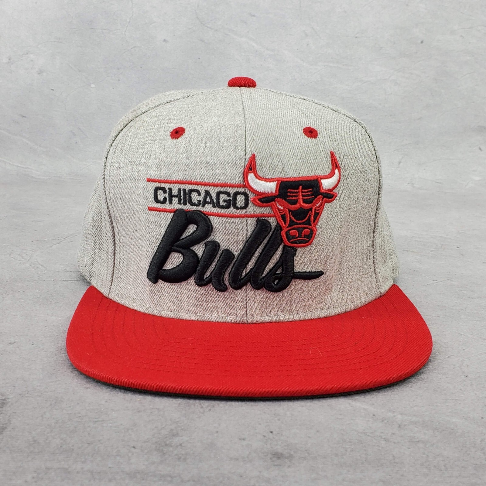 Rare Mitchell & Ness Chicago Bulls Script Logo Adjust… - Gem