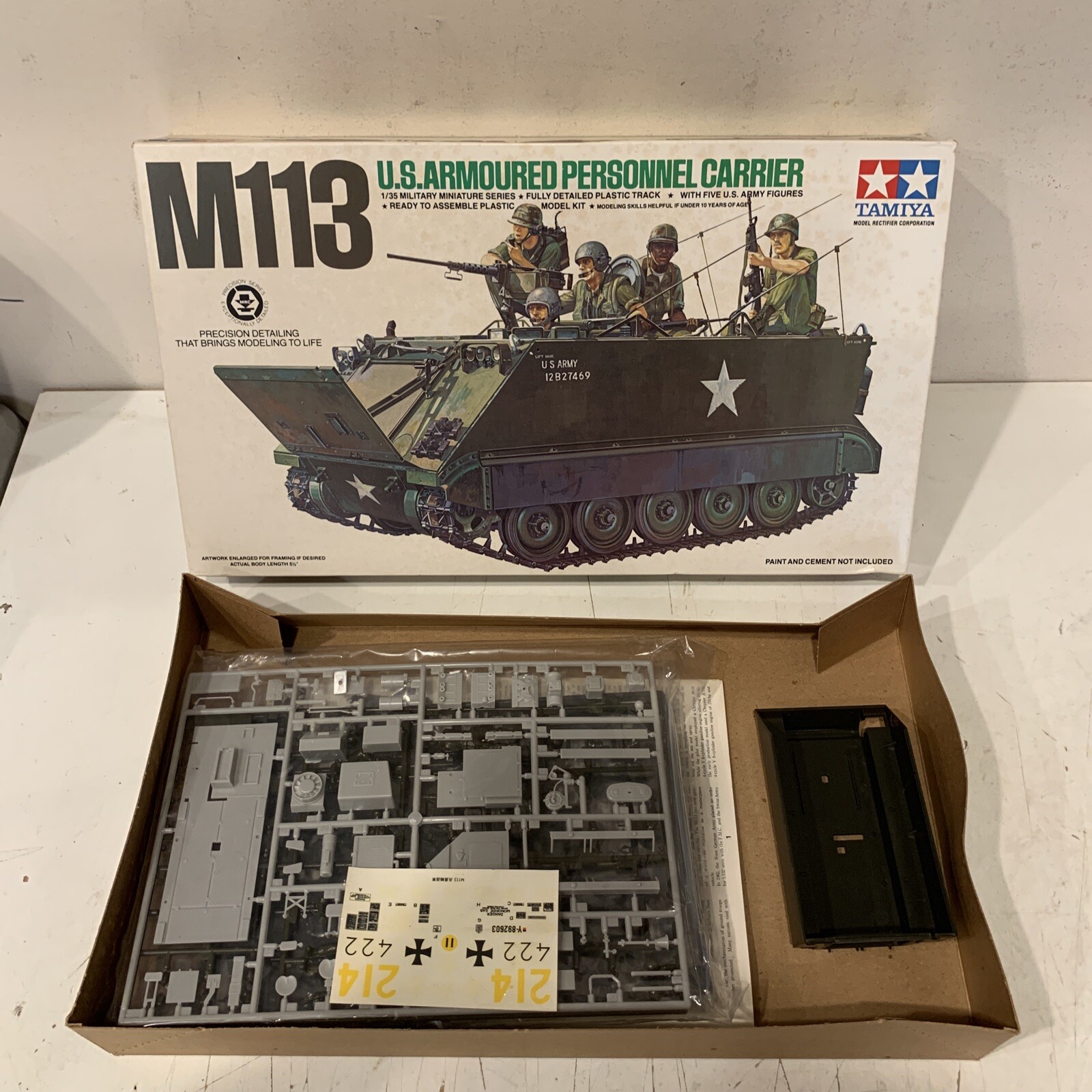 Tamiya M113 U.S Armoured Personnel Carrier 1/35 model kit No. MM-140A ...
