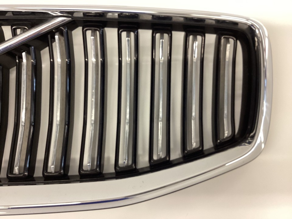 19-23 Volvo S60 Upper Grille Assembly w/ Surround View 32365015 | eBay