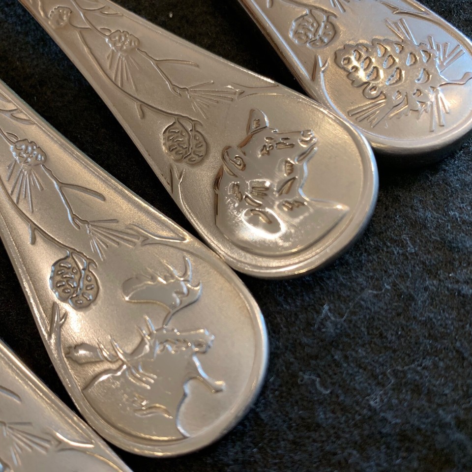 RIVERS EDGE Outdoors Deer Moose Wolf Bear Pinecone Flatware Silverware ...