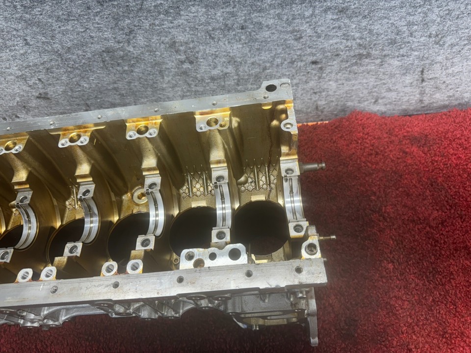 BMW E46 E39 E60 E53 E85 E83 M54 Engine Motor Bare Block Housing OEM ...