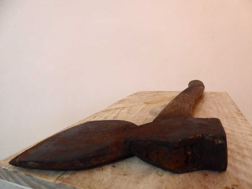 Vintage BRADES 2.5lb Hand Axe with 13.5 inch Wooden Shaft, Kent Pattern ...
