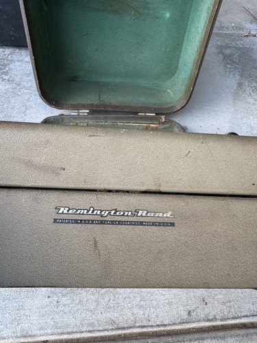 Vintage Remington Quiet-Riter Miracle Tab Typewriter w/ Case | eBay