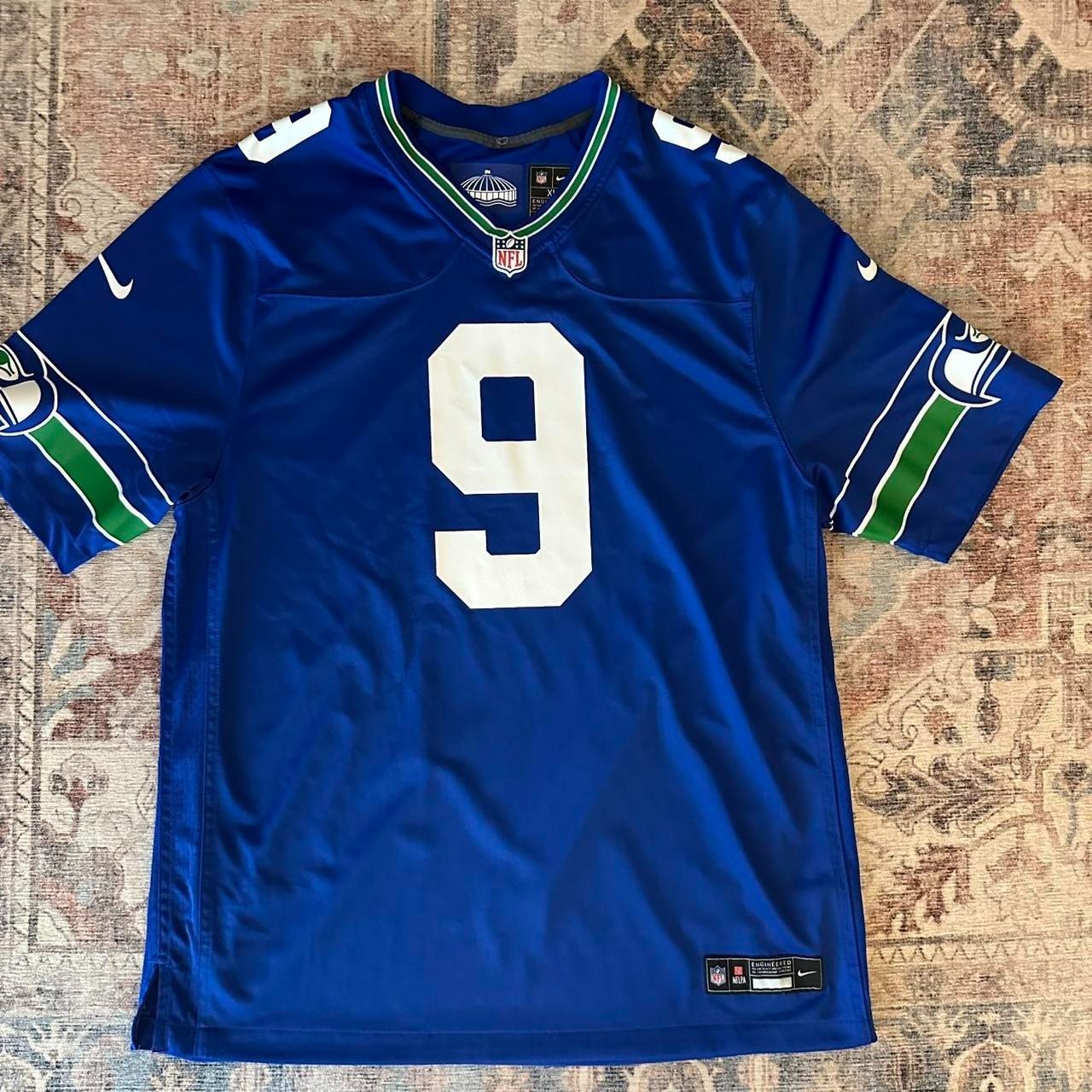 Kenneth Walker III Seattle Seahawks Jersey - Size Large | eBay